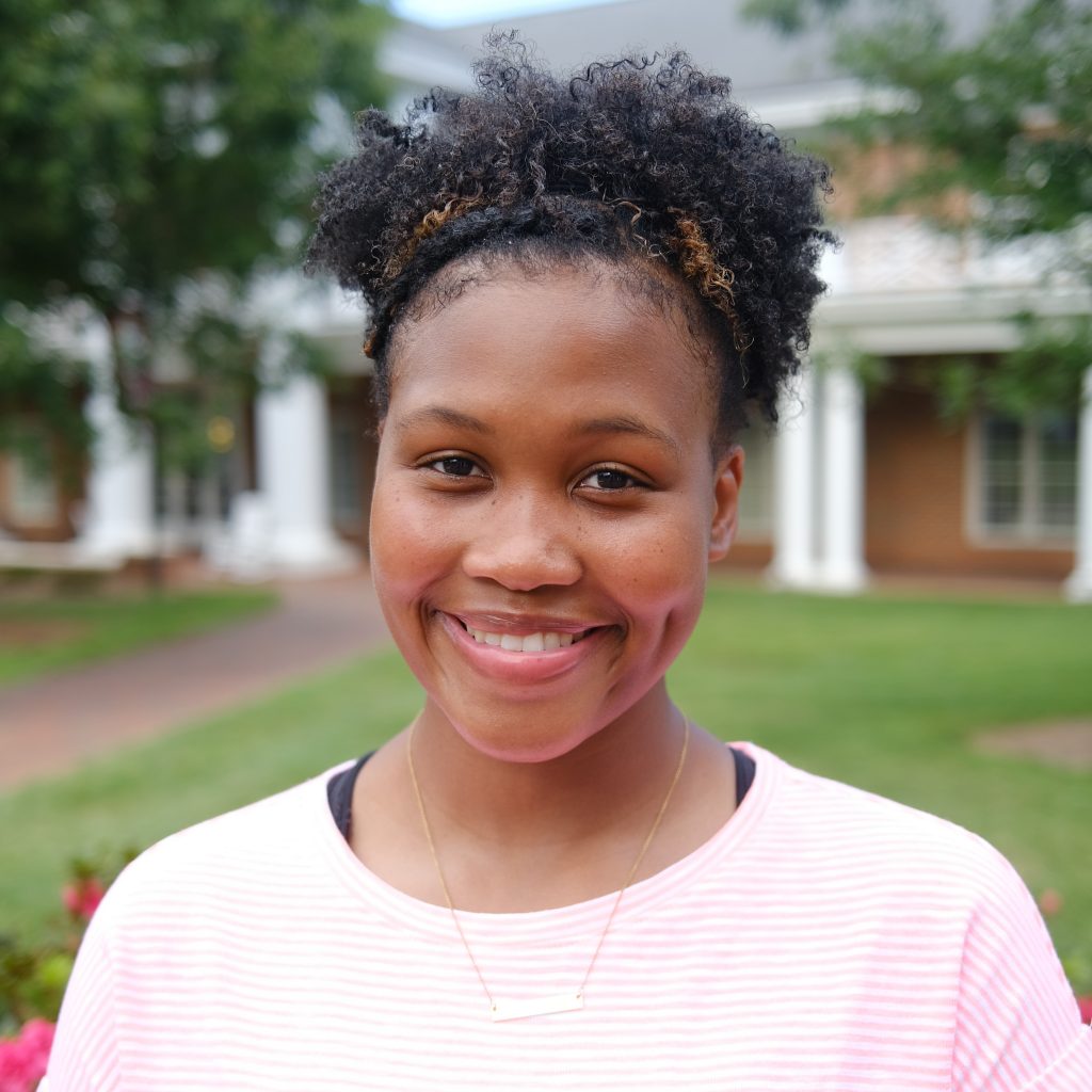 Elon University / Honors Program / Class of 2025