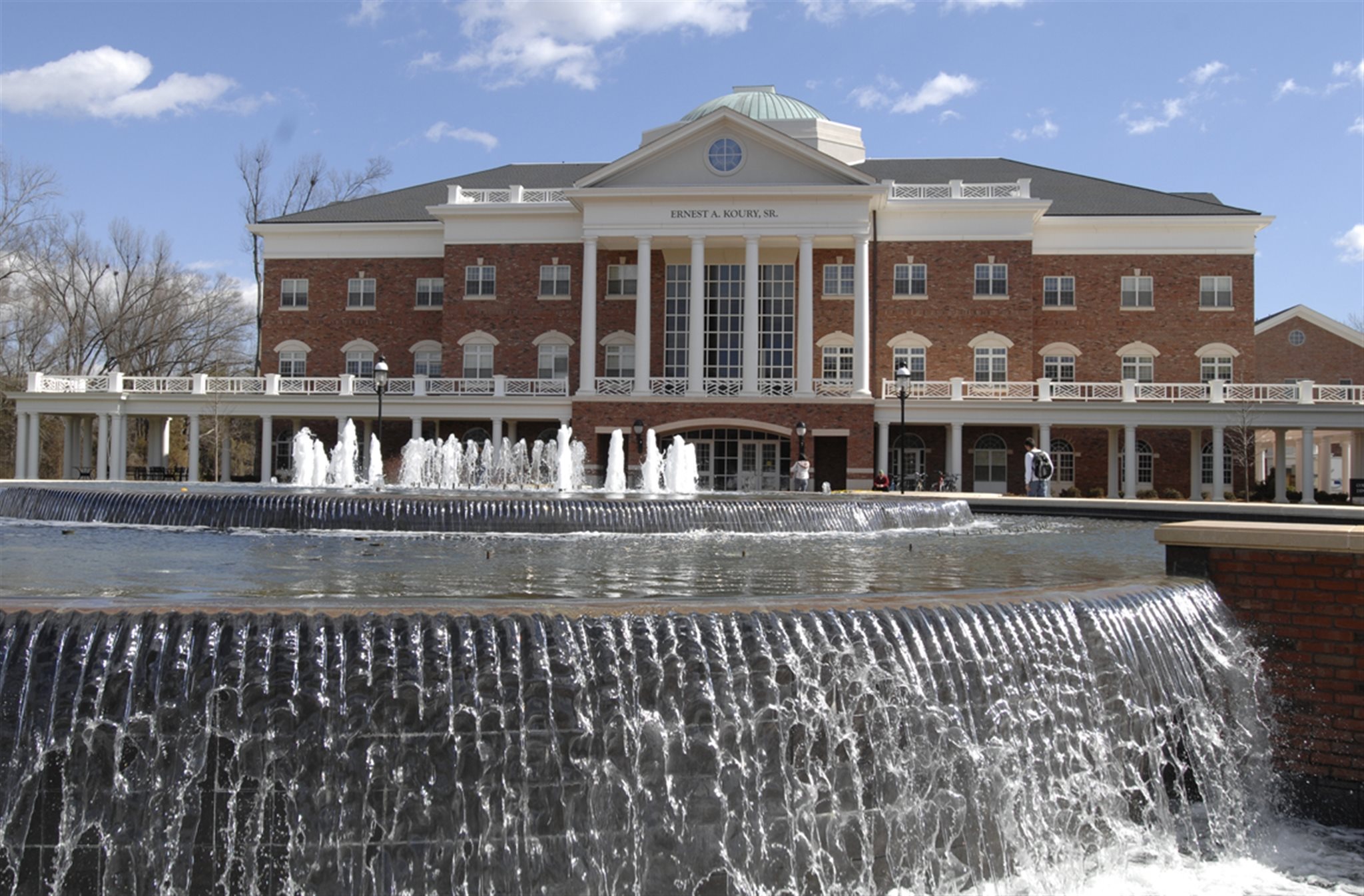 Elon adopts Principles of Responsible Management Education | Today at ...