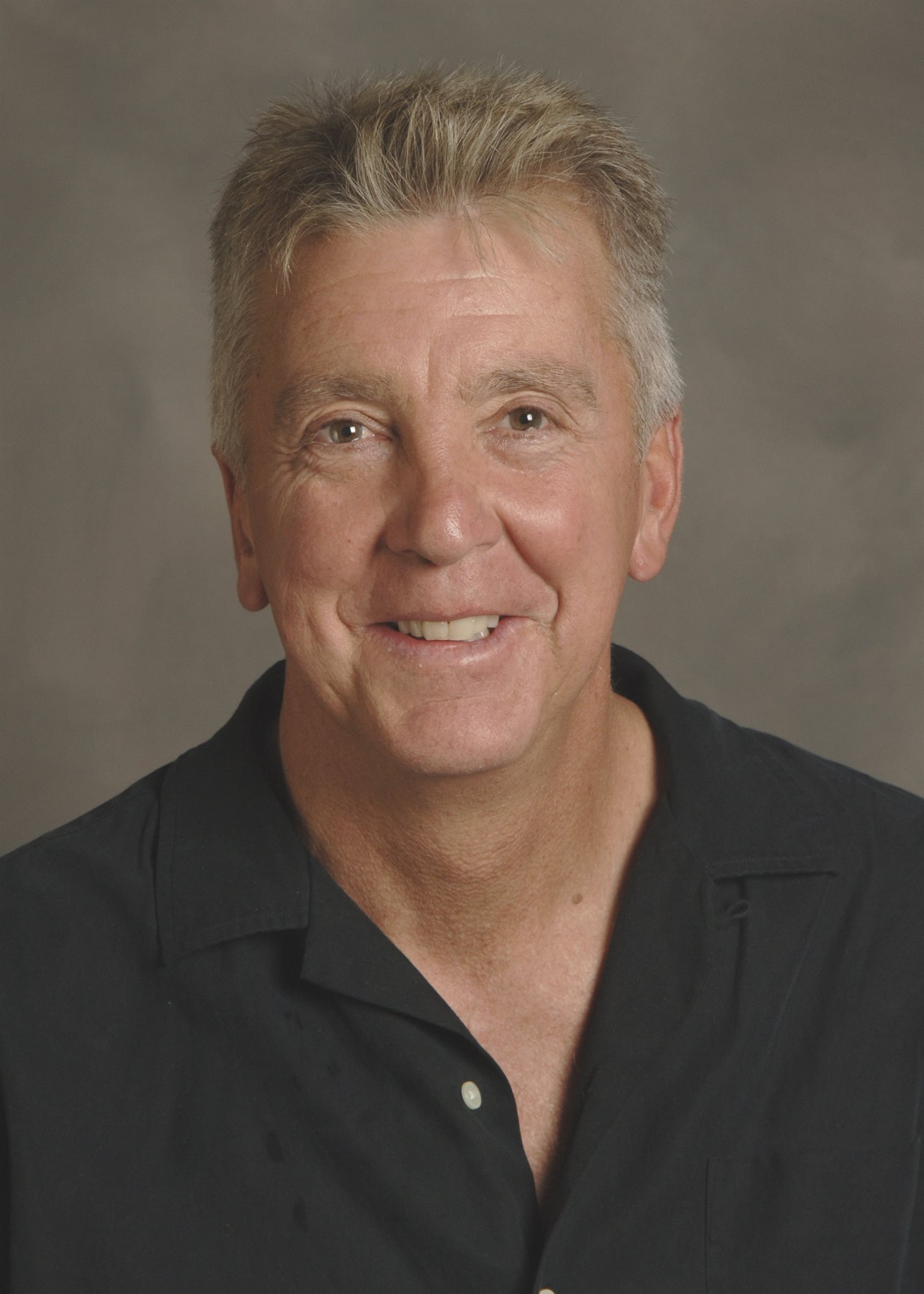 Tom Nelson hosts showing of “Prisoners of Plenty” | Today at Elon ...