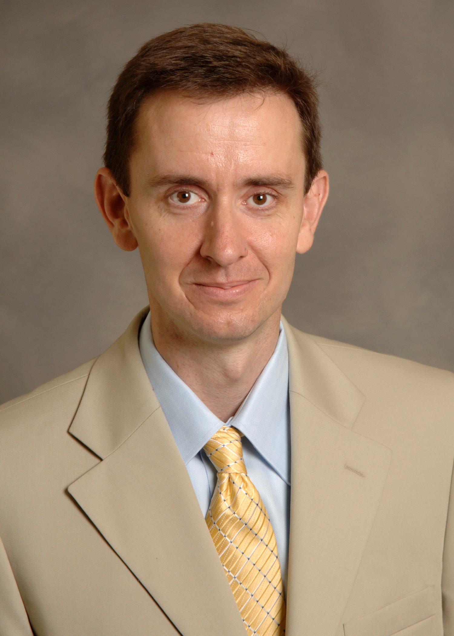 Peter Felten presents at two international conferences | Today at Elon ...