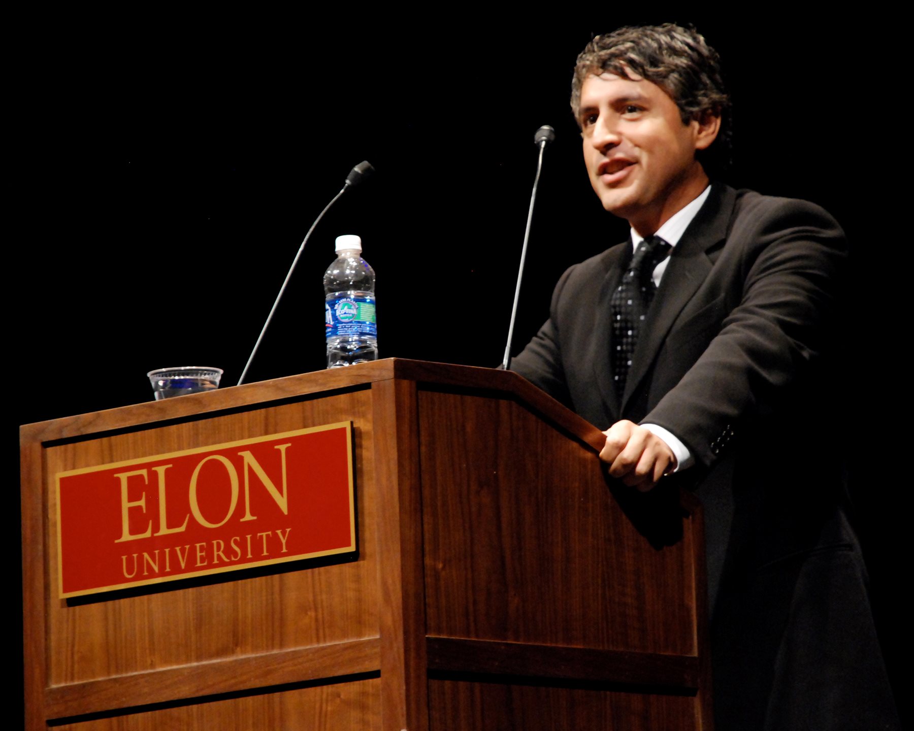 Author examines roots of America’s anti-Muslim sentiment | Today at ...