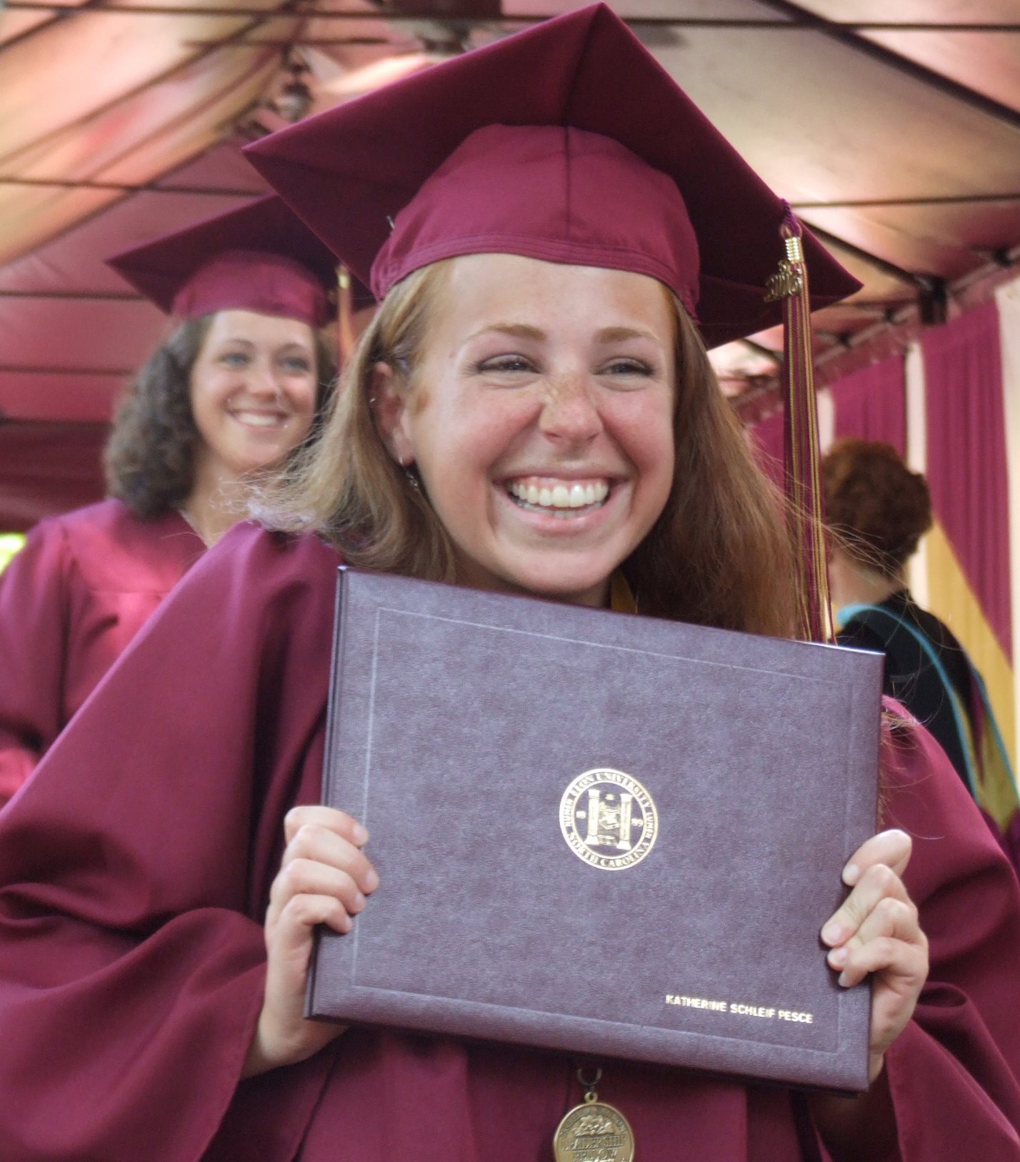 Elon excels in Chronicle analysis of graduation rates | Today at Elon ...