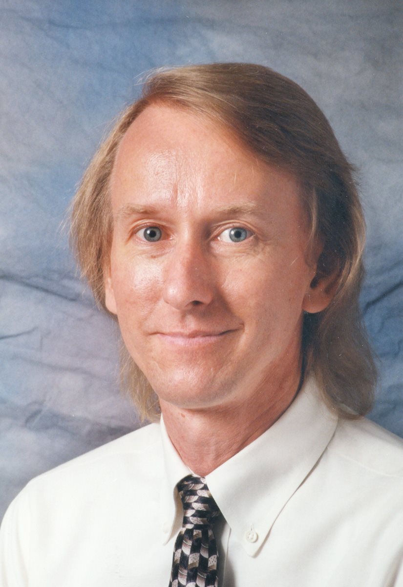 Thomas Erdmann performs in Christmas concert, publishes article | Today ...