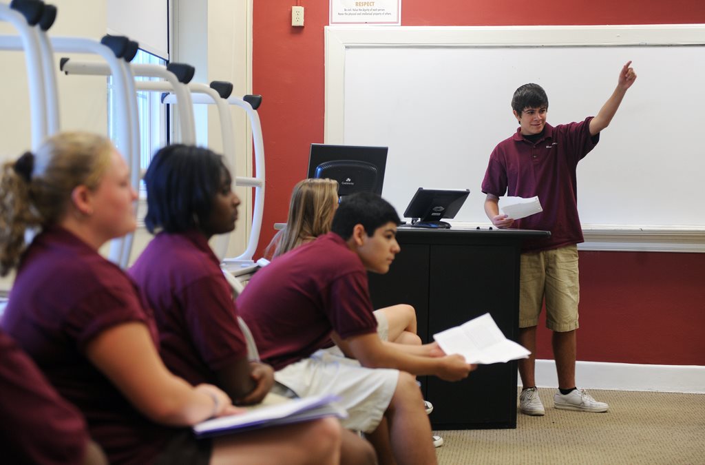 “Presentations of Learning” mark end to 2011 Elon Academy summer ...