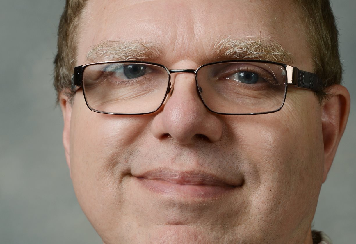 Elon's Jack Smith praised in Wall Street Journal theater review | Today ...