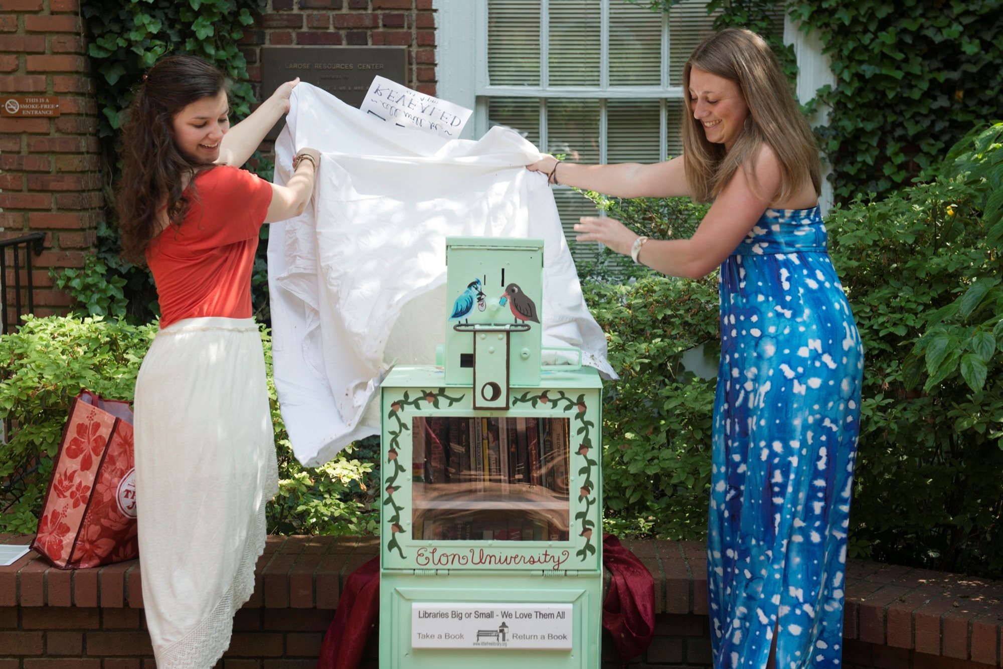 'Little Free Library' unveiled near Mooney building | Today at Elon ...