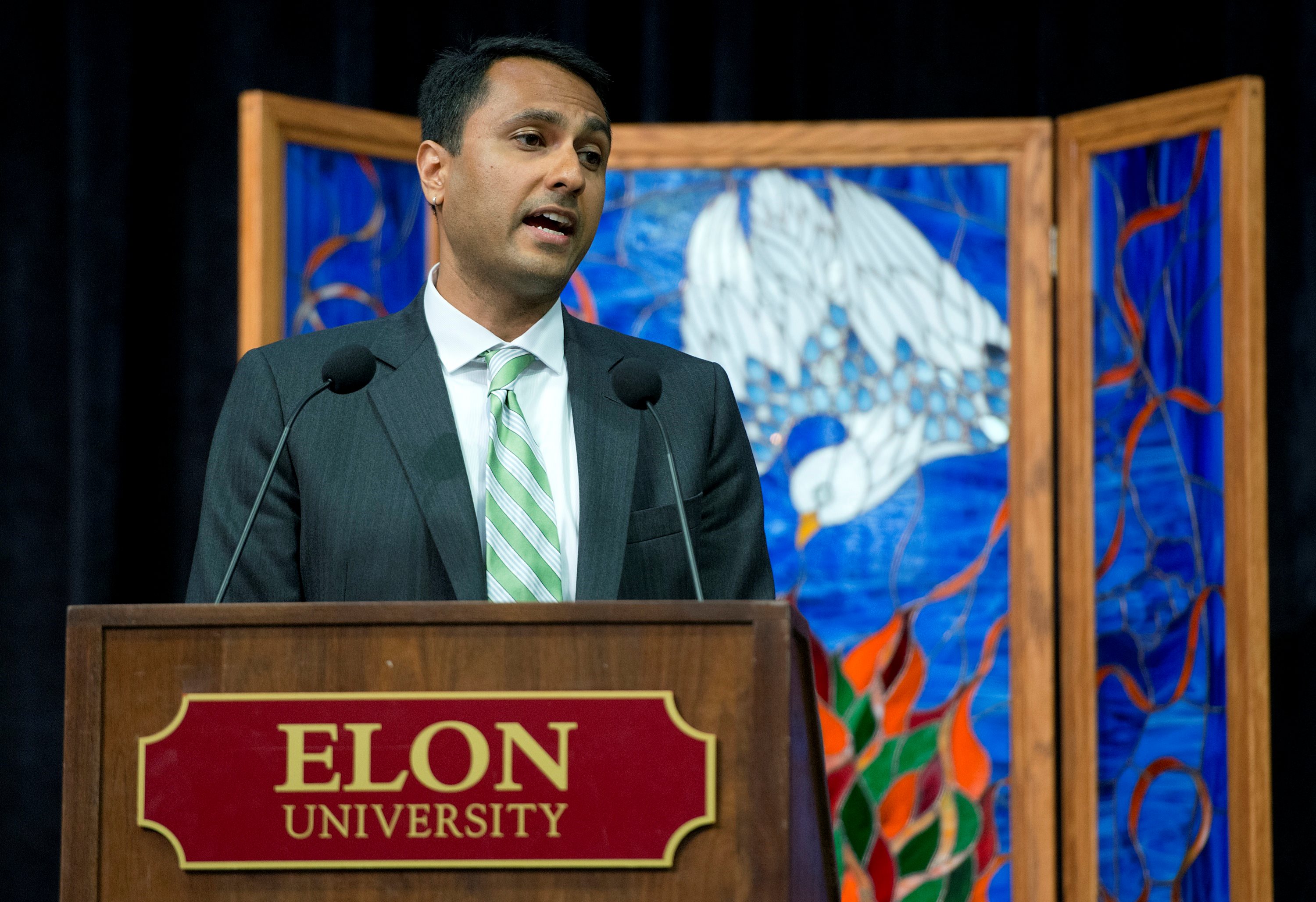 Eboo Patel to Class of 2014: 'Stay uncool' | Today at Elon | Elon ...