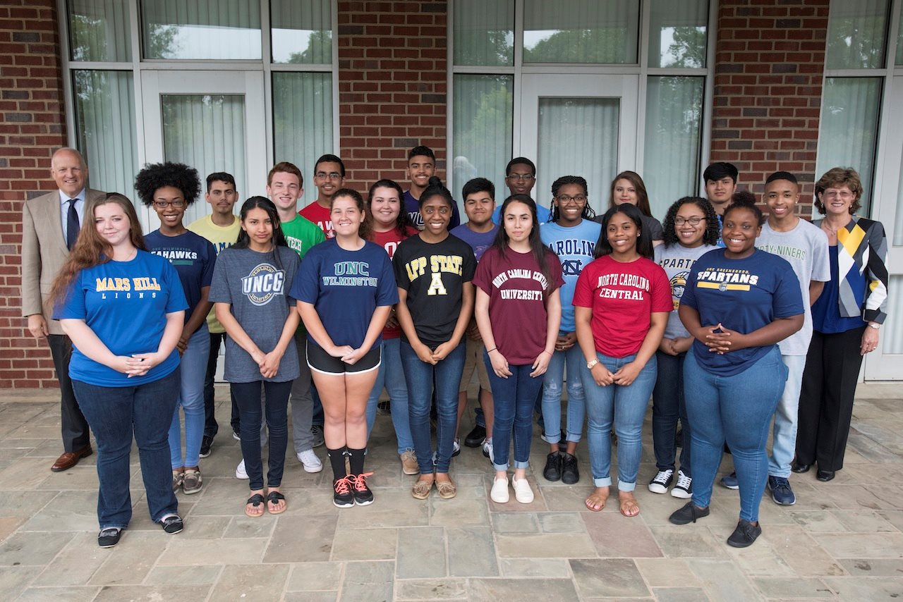 Elon Academy celebrates Theta Class | Today at Elon | Elon University