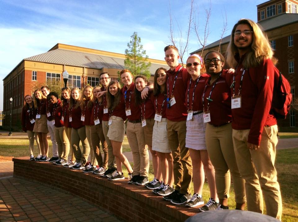 New Student Orientation Head Staff represents Elon at regional ...