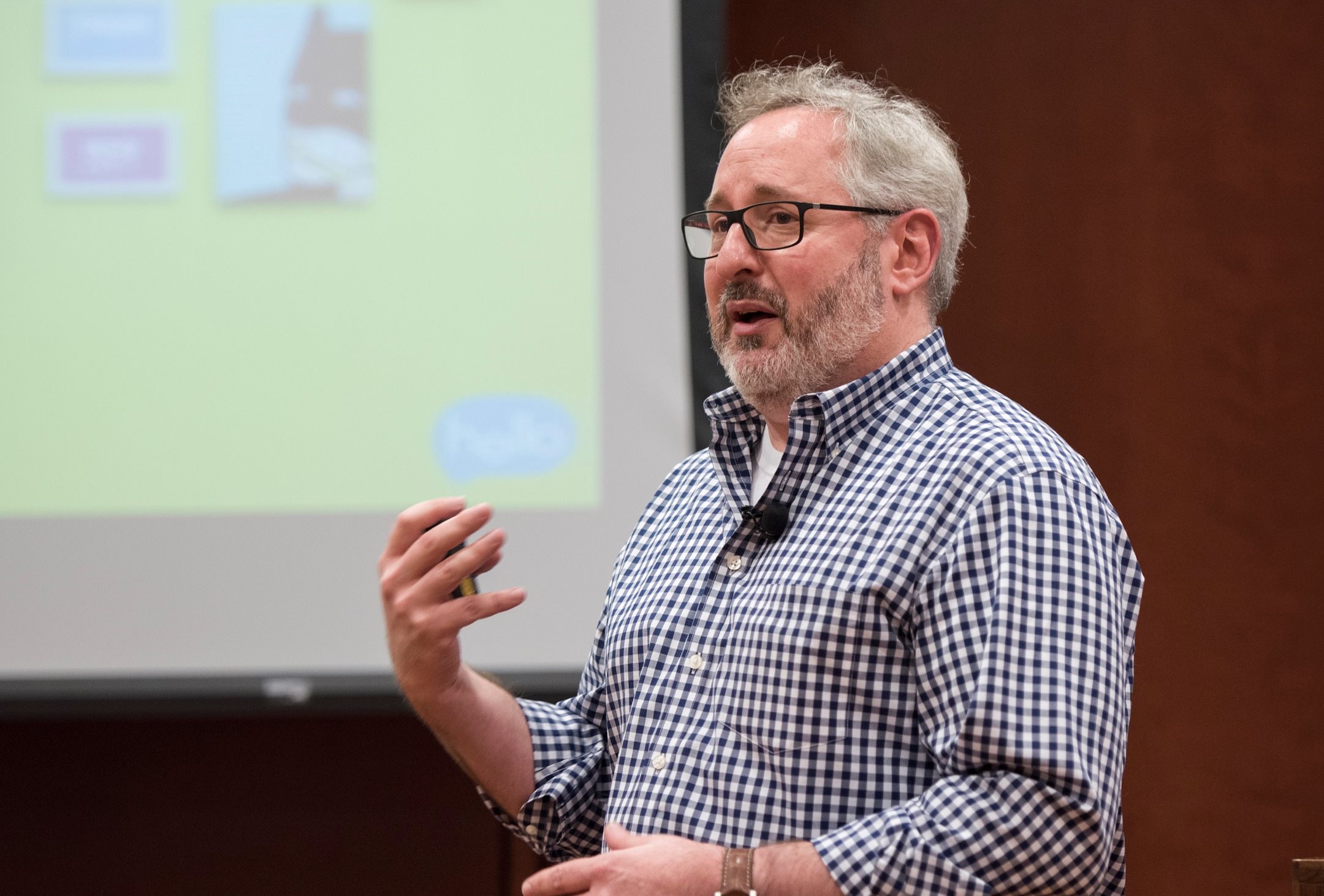 Entrepreneur urges students to leverage design, art when innovating in ...