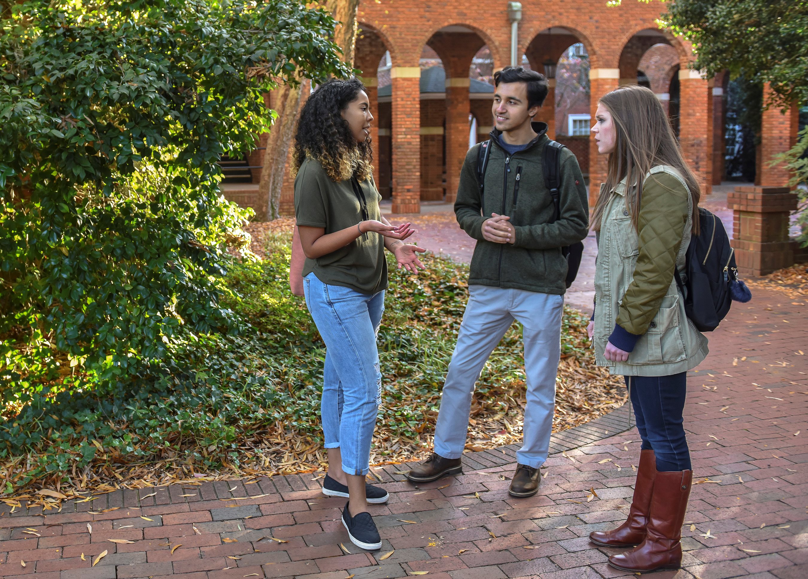 Elon students: Tell the world about your college in two national ...