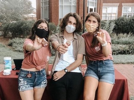 Elon Connected: Debate watch events led Trevor Molin ’23 to Elon Votes ...