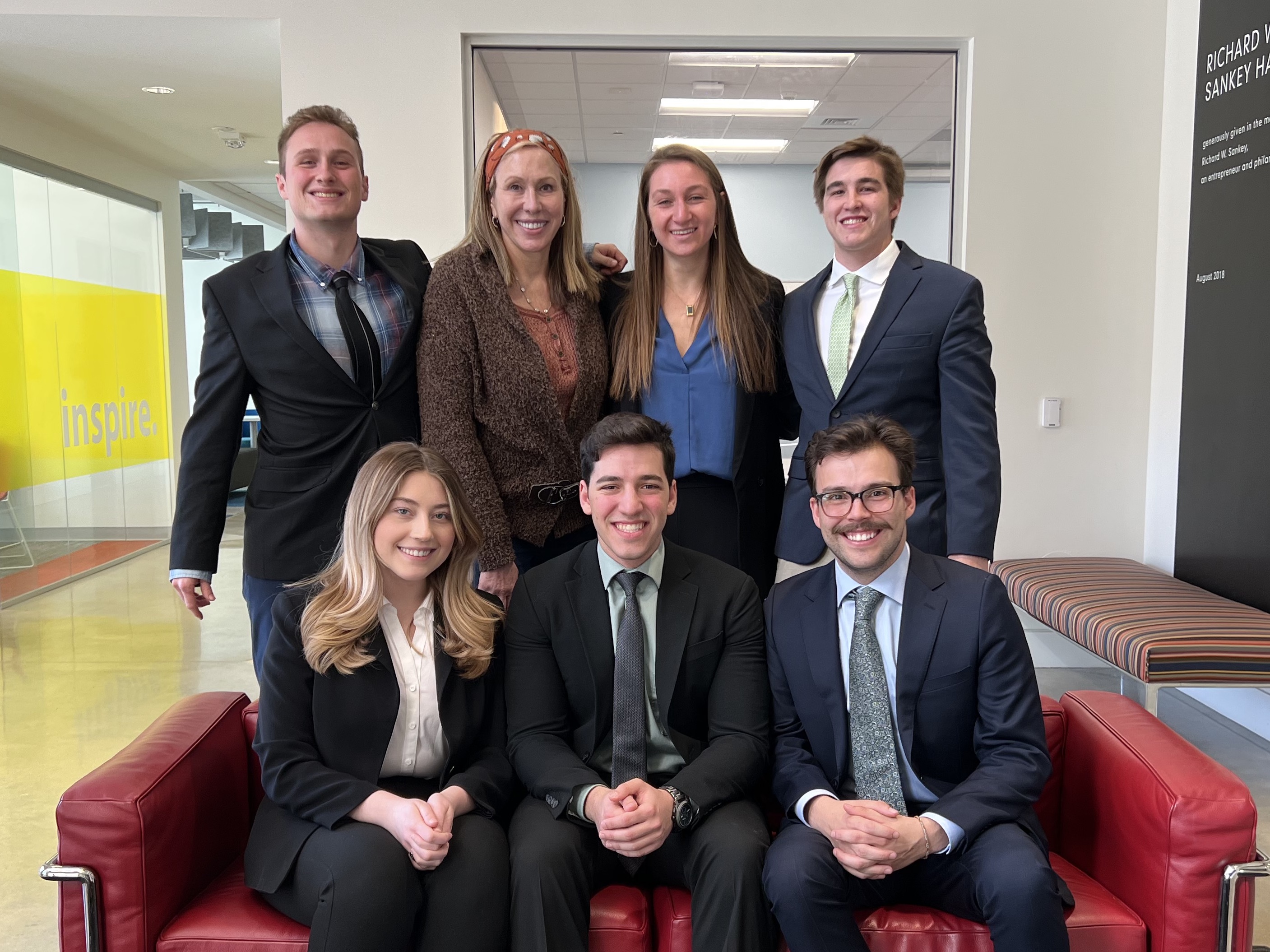 Elon students act as venture capitalists in Venture Capital Investment ...