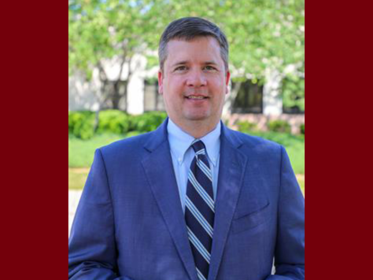 Elon shapes the education career of superintendent Andrew Houlihan ’01 ...